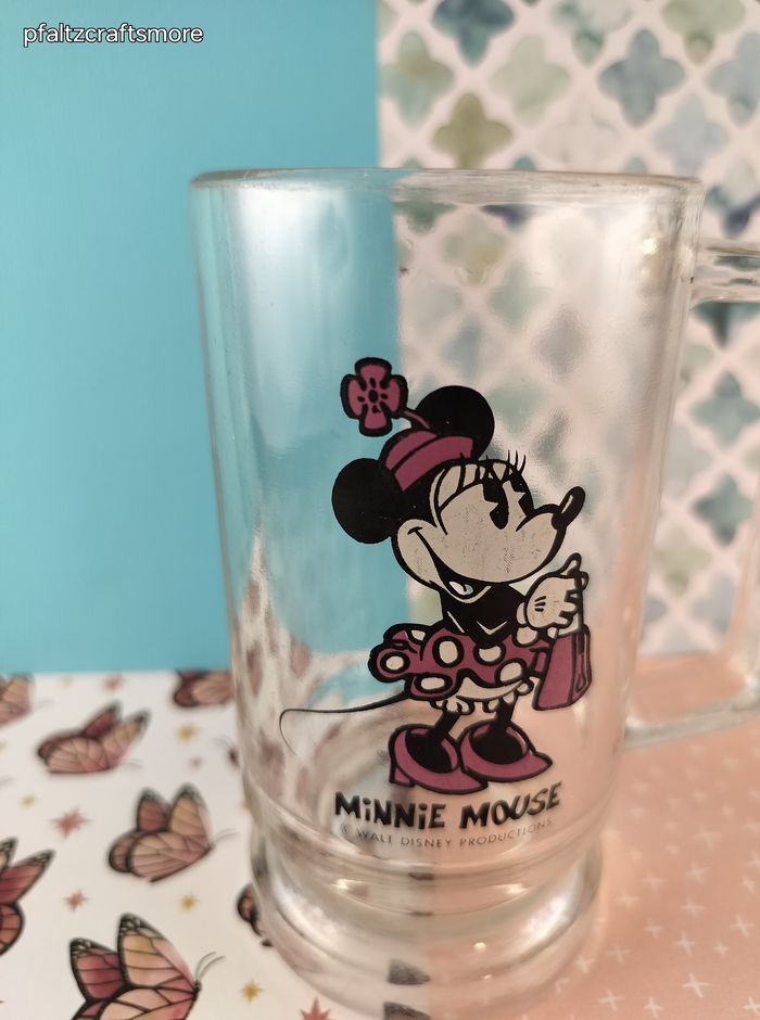 Vintage Walt Disney's Minnie Mouse Tall Heavy Clear Glass Mug Stein w ...